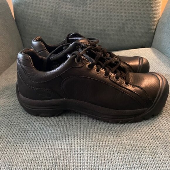 Keen | Shoes | Keen Womens Briggs Shoe Size Black Leather | Poshmark